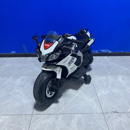 Detskiy motosikl yengi