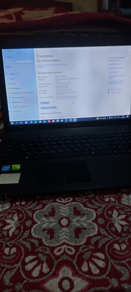 Notbook sotiladi,aybi yuq ishlashi zo'r