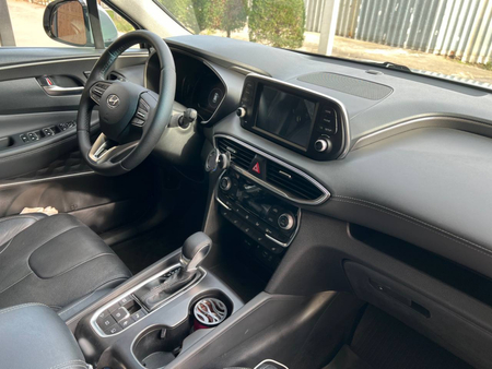 Hyundai santa fe 2020