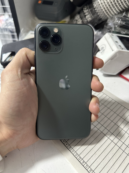 iPhone 11 Pro LL/A 64GB ideal ochilmagan 74% karobka bor