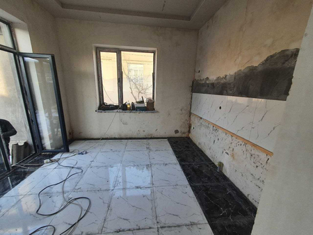 Продается Участок в Начало Бобур  махалла 2 соток 4 комната 1 етаж
