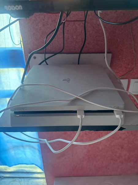 PS 4 холати четки