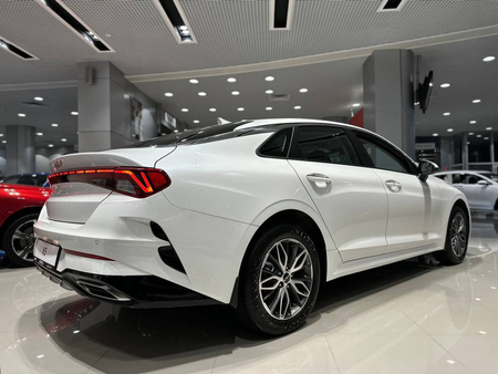 KIA K5 Luxe light halol nasiyaga