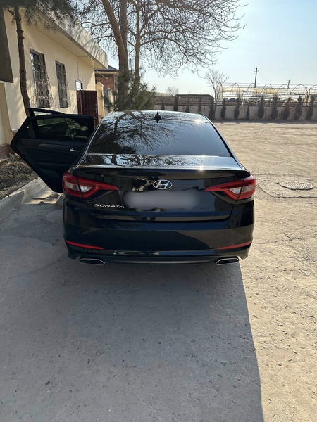 Hyundai Sonata
Кор передач-Автомат
Цвет-Черный
Вид топлива-Бенз