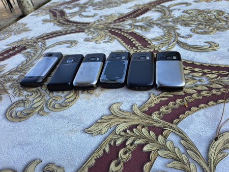 Nokia telefonlar 6303