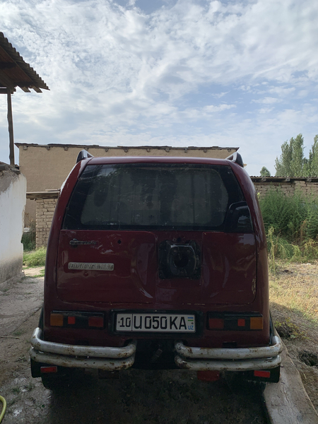 Gaz 69 sotiladi