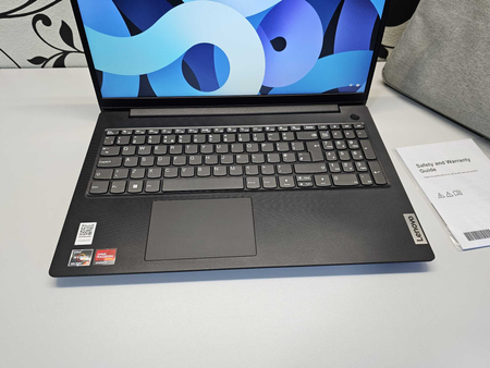 ПРОДАМ Lenovo V15G4 AMN 2024 Ноутбук Ryzen™5-7520U/8GB/512SSD/15.6