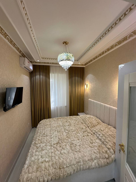 Продаётся квартира Чиланзар 1 Евроремонт 2/2/4 Новза Метро