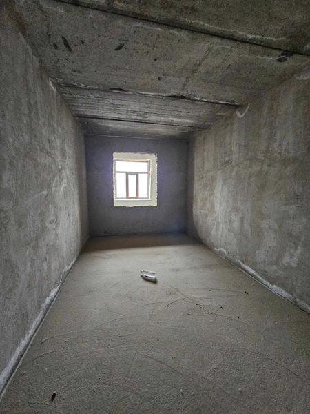 2 xonali 88m² 4-qavat sotiladi.