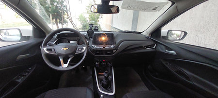 Chevrolet onix 3 MT PAZITSYA