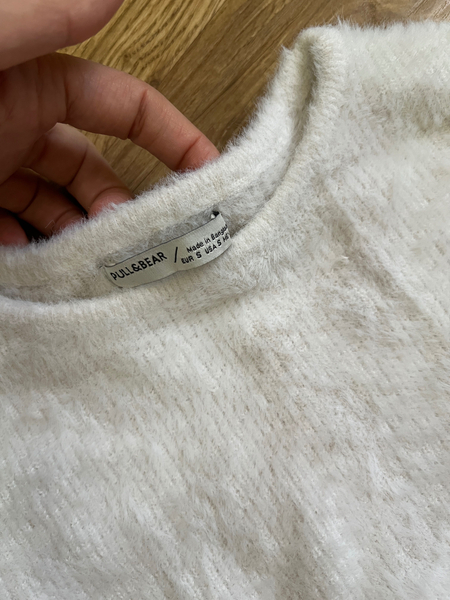 Кофта пушистик Bershka размер s