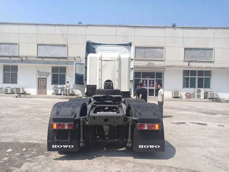 HOWO T7H Газовый 430 л/с