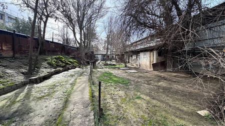 Продается участок 7,6 соток на улице Машхадий