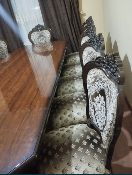 Mexmonxona uchun 12 talik mebel