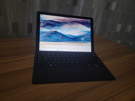 Microsoft Surface Pro 7