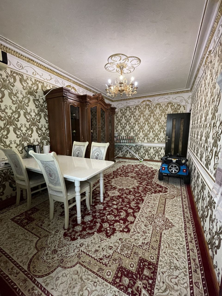 Продам 4 ком юнусабад 12 квартал