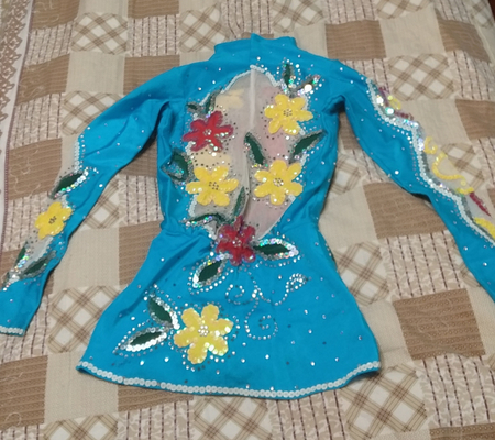 Продается гимнастический купальник