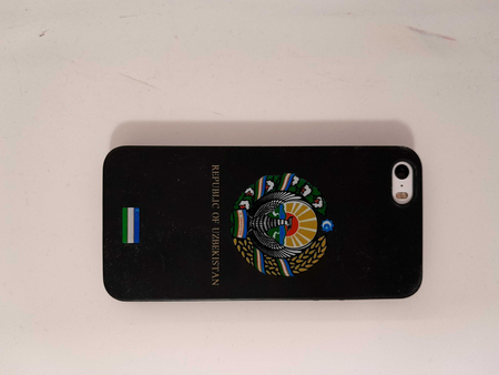 Iphone 5s ideal aybi steklo singan 1ta chiziq tushgan