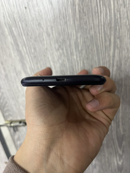 Redmi 6 A 16GB.     ..