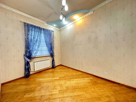 продается дом 6 соток Яшнабадский р-н (119489)