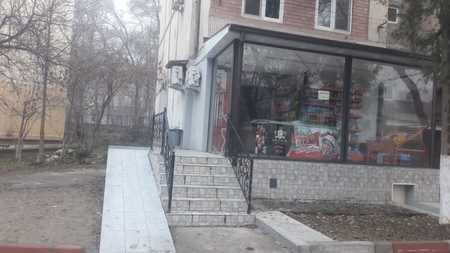 Срочна прадается действуйший продуктовый магазин