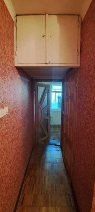 Продаётся Квартира Юнусабад-10 1/2/5 Балкон 2х6