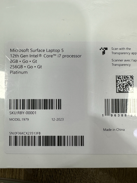 Новый запечатанный Microsoft surface Laptop 5 15