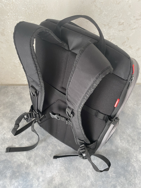 Продам рюкзак для фотоаппарата Manfrotto