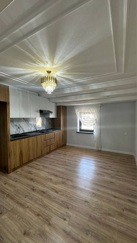 Продается 3 ком. Квартира площадью 92 кв.м. В Согдиане ор. Мечеть