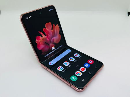 Samsung Z flip 2 (5G) 8GB+8GB/256GB ideal (Samarkand)