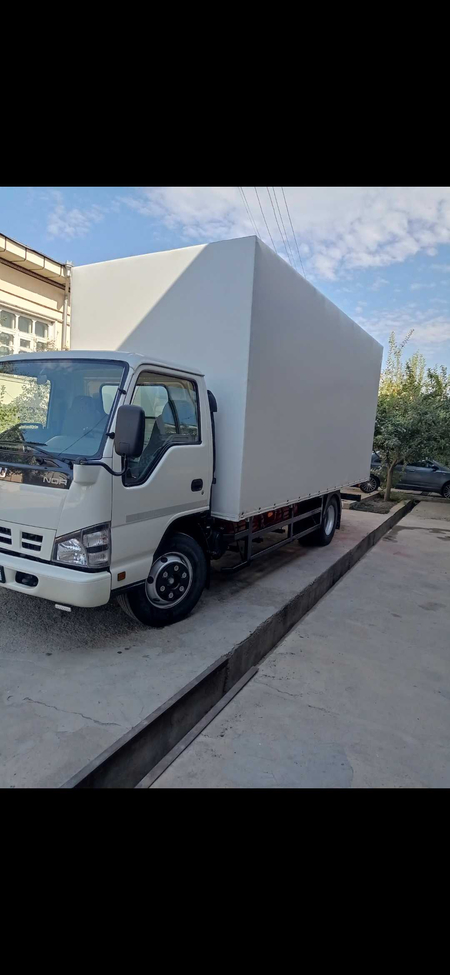 Isuzu 5 tonnali 2020 yil Narxni kelishilgan holda sotiladi