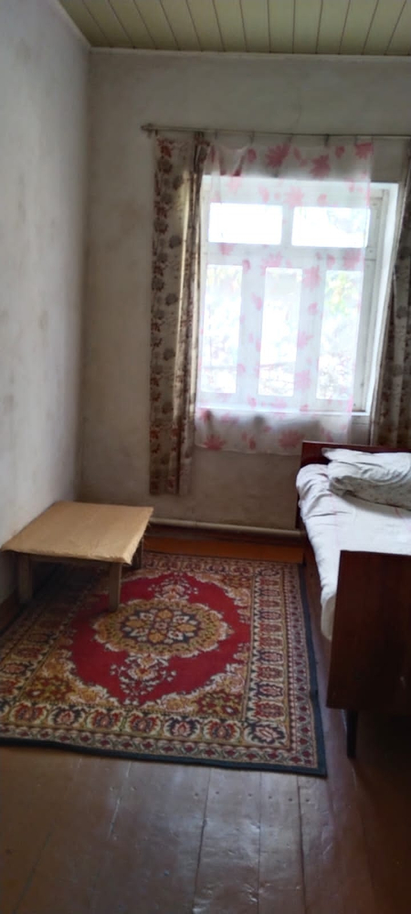 Продаётся дом в Центре Джамбая