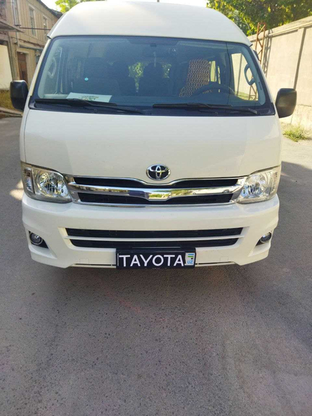 toyota haice sotiladi srochna