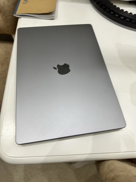 Macbook pro 2021 mi1 16 dyum