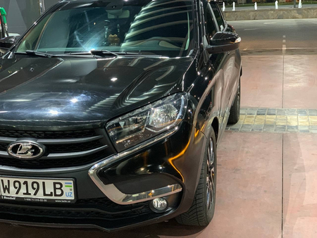 Lada Vesta idayal xolatda