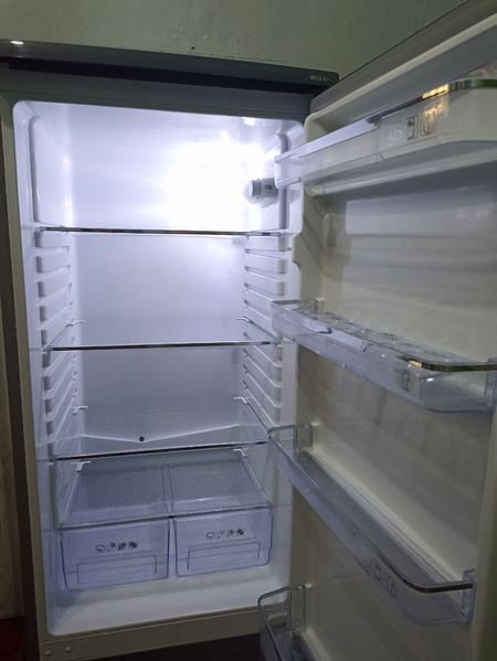 Продается холодильник.