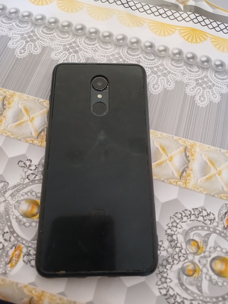 Продаётся Redmi 5