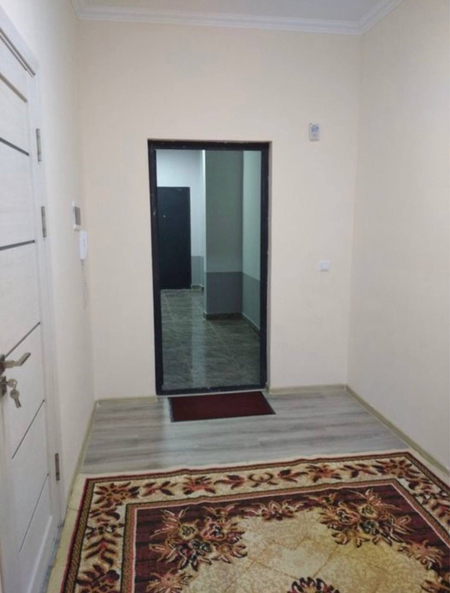 Arenda sergili yangi darxon 3 xona 400$
