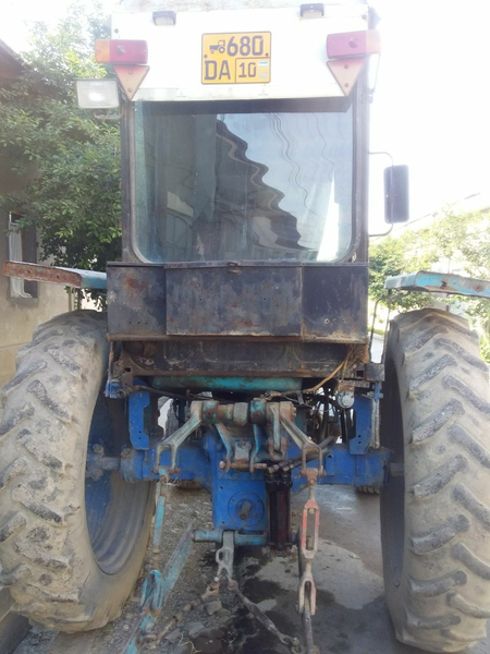 Traktor T 28 sotiladi halati yaxshi kamchili yoq
