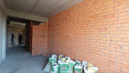 Продается 2х комнатная .Кирпич Новостройка (м999)