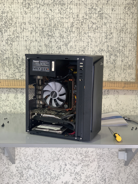 Core i3  (12-gen) (1 TB) (video 2 GB)