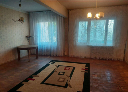 Продаётся на Карасу-1 4ком