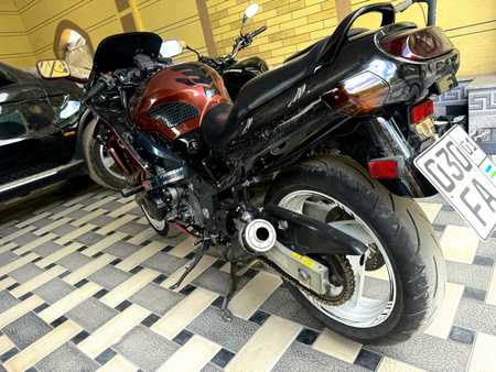 Kawasaki  ZZR 600