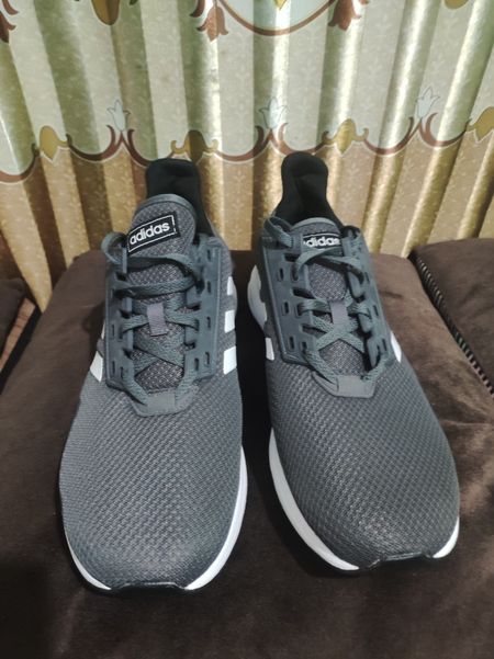 Adidas беговые кроссовки