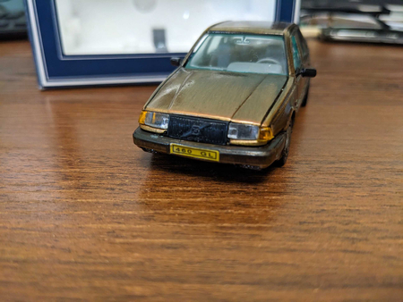 Модель Volvo 460 в масштабе 1/43