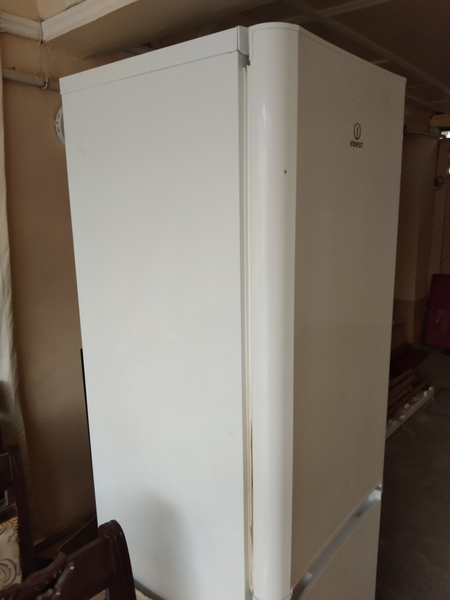 Indesit Xolodilnik