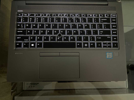 HP ZBook 14u Intel Core i7-8565U озу16гб 256ssd Radeon Pro WX3200