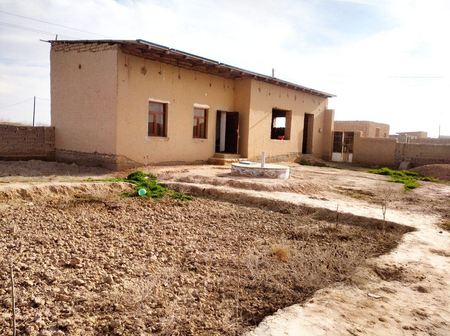 Uchastka sotiladi