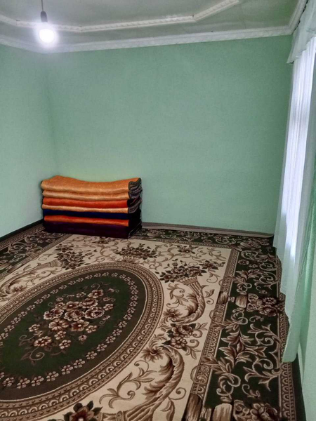 uy sotiladi, 320 квм. Участок 2760 квм, (28 соток), Ахунбабаев