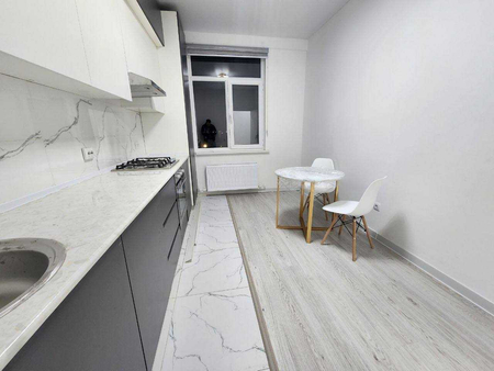 Аренда 2-комн. квартиры 42 м², ЖК \\\